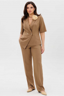Брючный костюм Mislana 1189 карамель